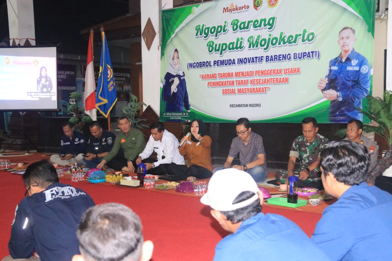 Pemuda Karang Taruna di Kecamatan Ngoro Mojokerto, Ngopi Bareng Bupati ... Pemuda Karang Taruna di Kecamatan Ngoro Mojokerto, Ngopi Bareng Bupati ...